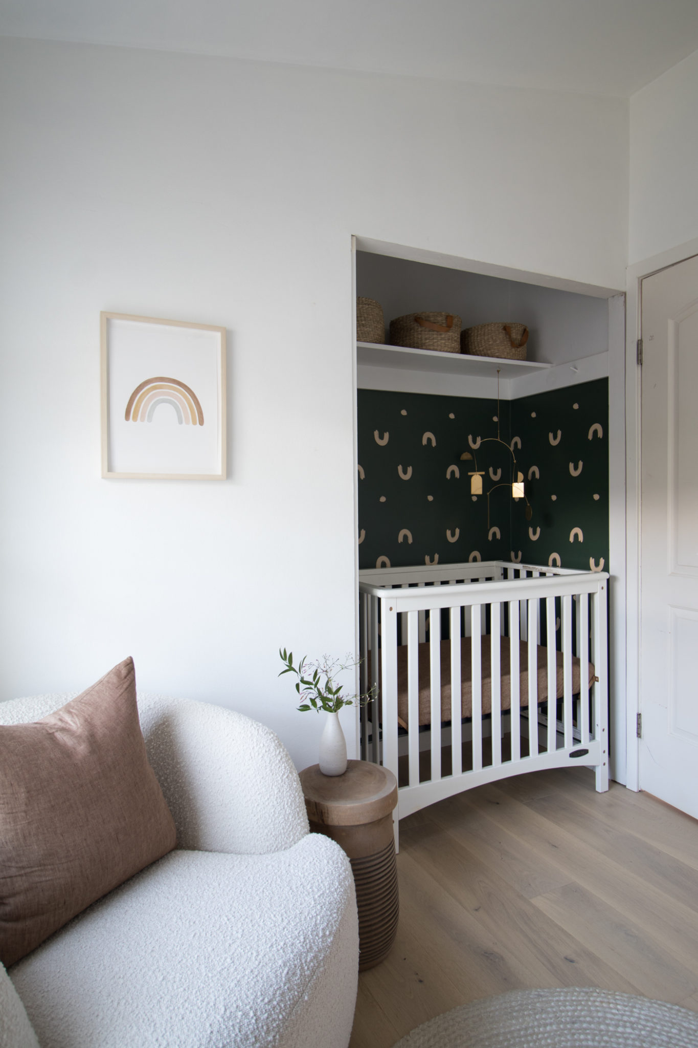 DESIGN: Nursery Nook + SNOO review